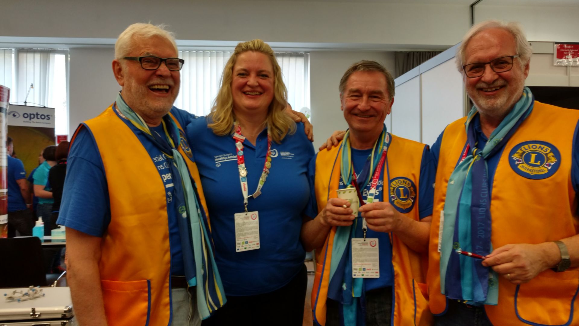 Dr. Kellye Knueppel opens eyes in Wisconsin and abroad - Special ...